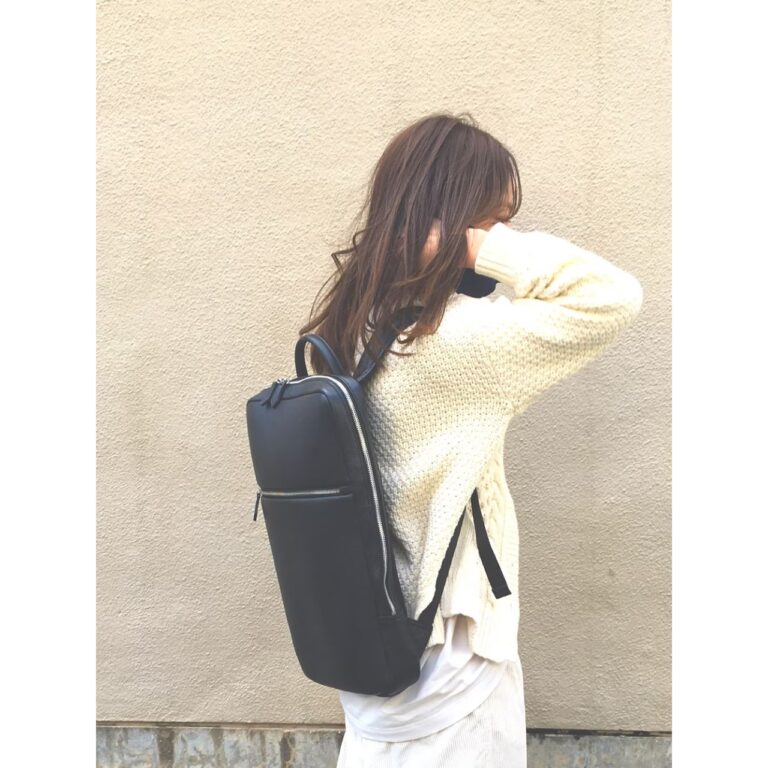 スクエアリュックはダサい？四角いと普段使いで使いにくい？デメリットや男女のアイテム8選！